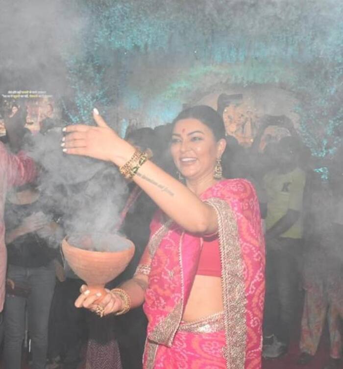 Sushmita Sen Looks Breathtaking in Bandhani Saree