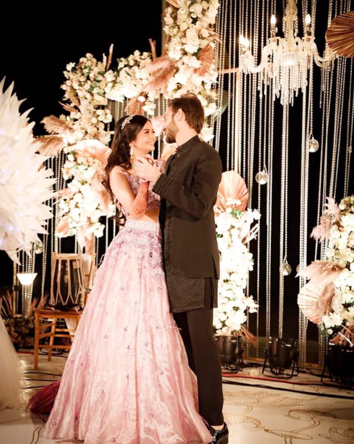 Cheeni Kum Actress Swini Khara Gets Engaged to Boyfriend Urvish Desai ...