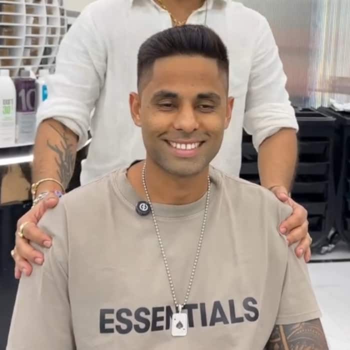 Hardik Pandya chose a daring buzz cut