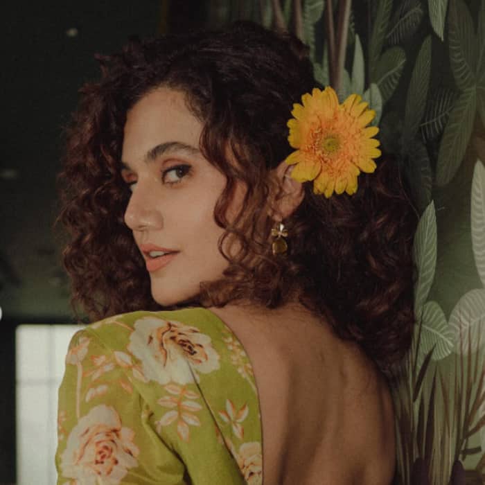 Taapsee Pannu Is A Sight To Be Hold in Green Floral Saree - SEE PICS