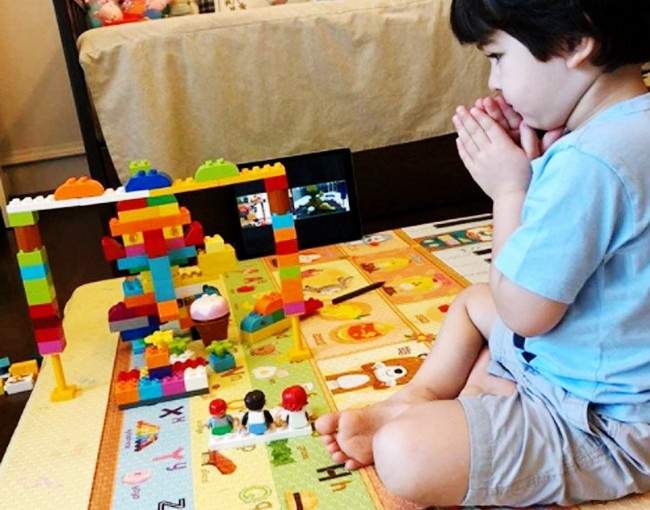 Taimur Ali Khan makes a Lego Ganesha