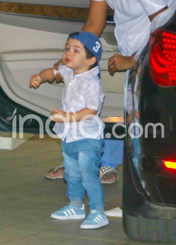 Taimur Ali Khan Will Make You go Aww