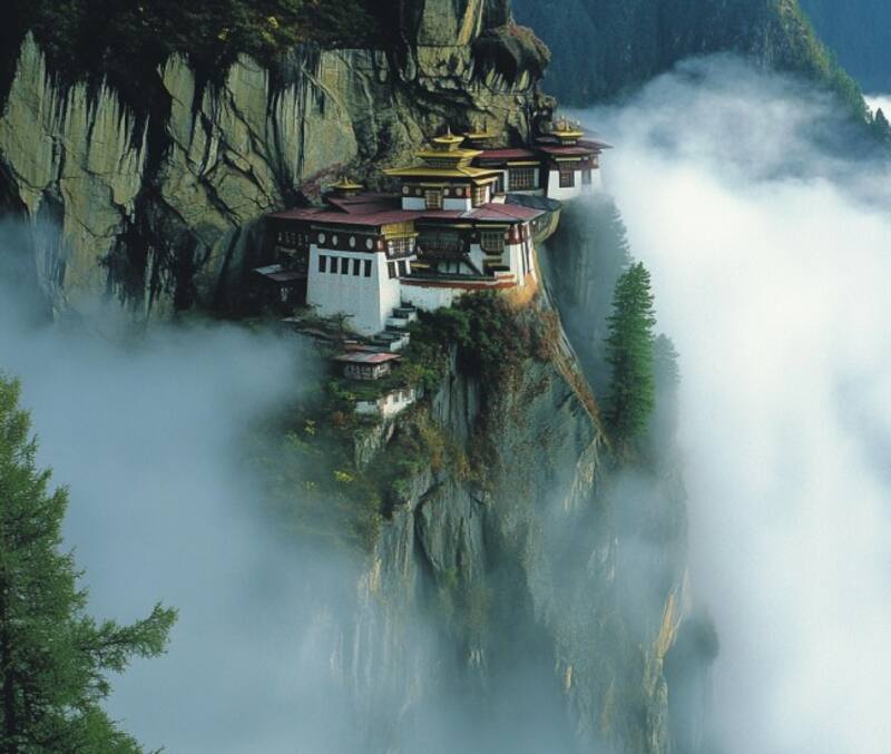 5 Captivating Photos That Showcase Bhutans Majestic Monasteries