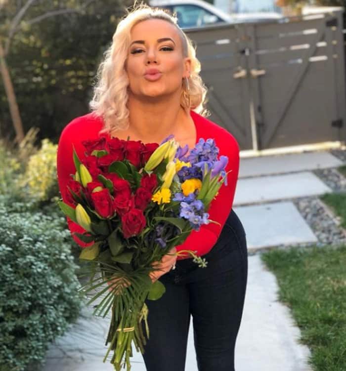 Taya Valkyrie With Her Husband John Morrison