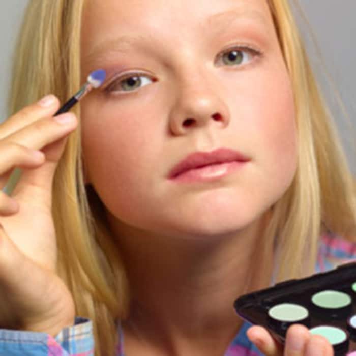 Teenagers should facial waxing