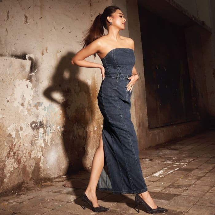 Tejasswi Prakash Is All Things Bold And Beautiful In Blue Bodycon Denim