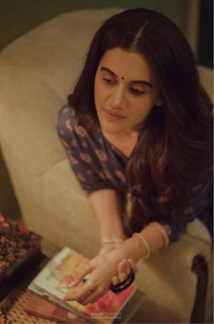 Thappad: Taapsee Pannu's Heart-Warming Note For Anubhav Sinha Ahead of ...