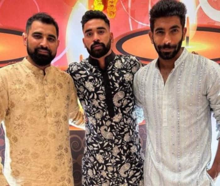 IN Pics | Indian World Cup Bound Cricket Team Celebrates Diwali With Family