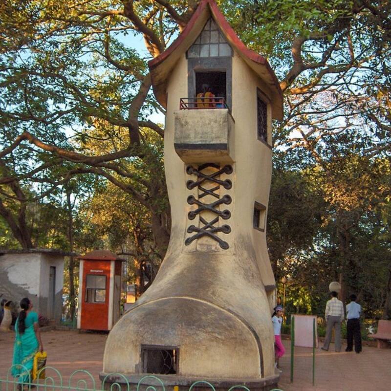 9 Amazing Gardens To Explore Within India This Spring