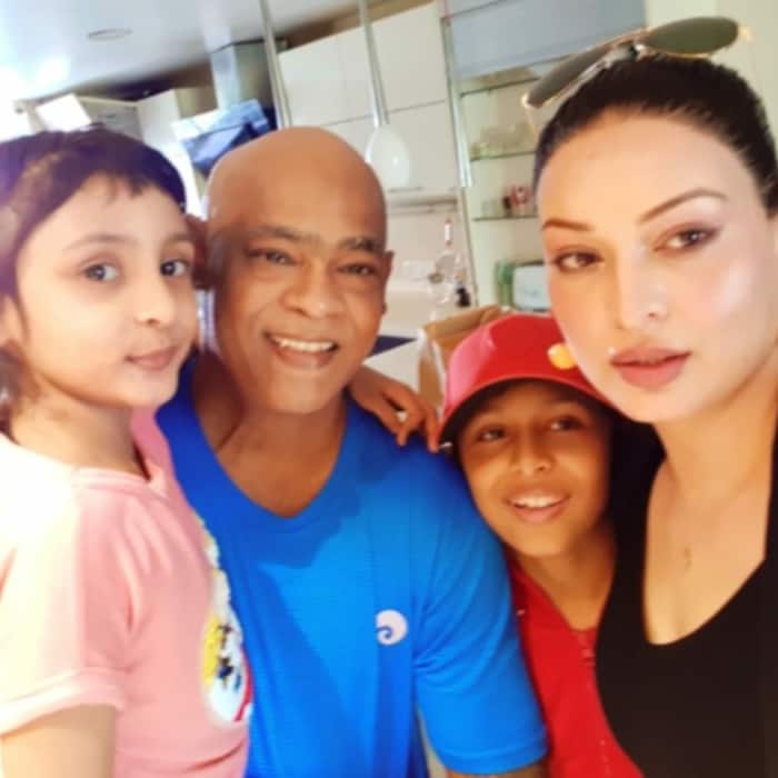 Meet Vinod Kambli's first wife, who was once a hotel receptionist, she ...
