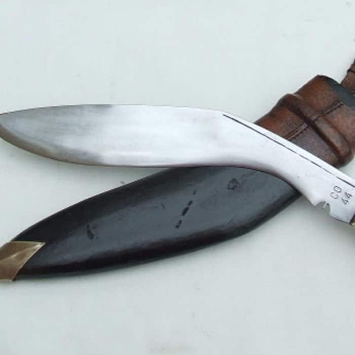 Chakram also known as chalikar is an Indian weapon that was thrown to ...