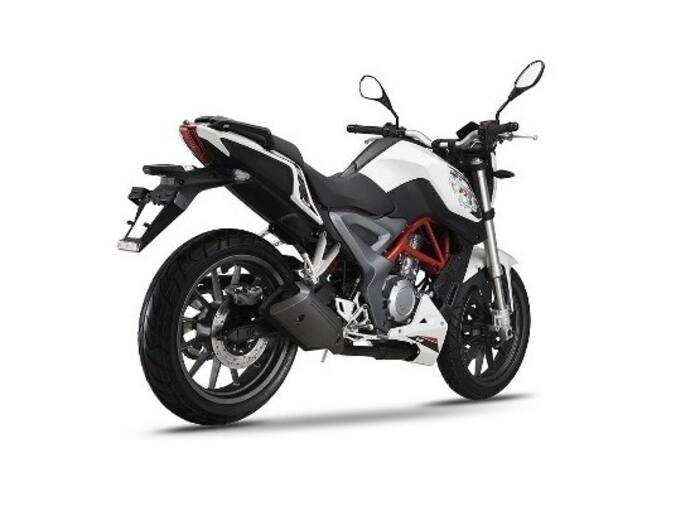 Benelli TNT 25: Photo Gallery