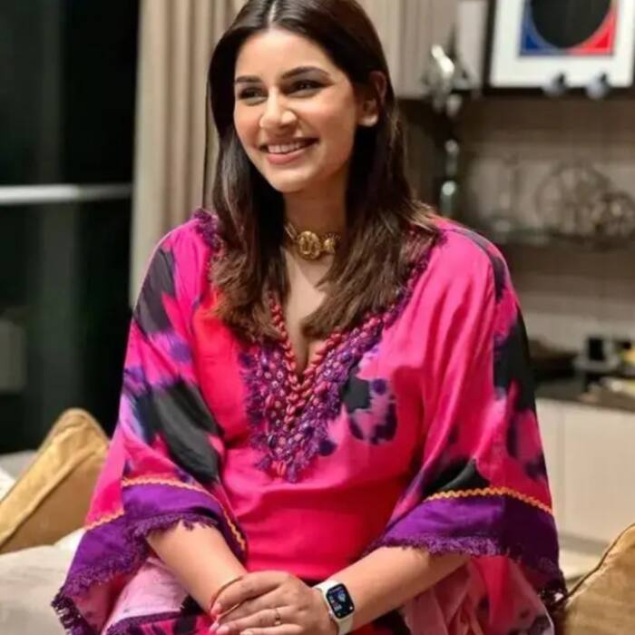 Inside pics of Jasprit Bumrah and Sanjana Ganesan Rs 30000000 Ahmedabad ...