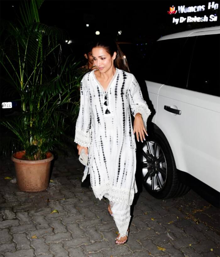 Inside Pics From Kareena Kapoor, Malaika Arora's Party at Rhea Kapoor's ...