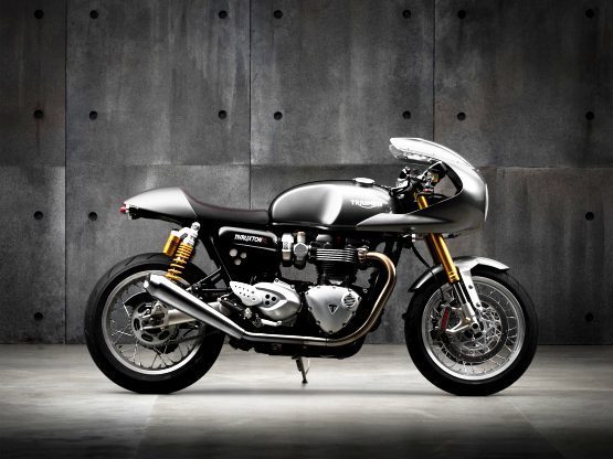 The Triumph Thruxton R is powered by an all new 1200cc 8 valve ...