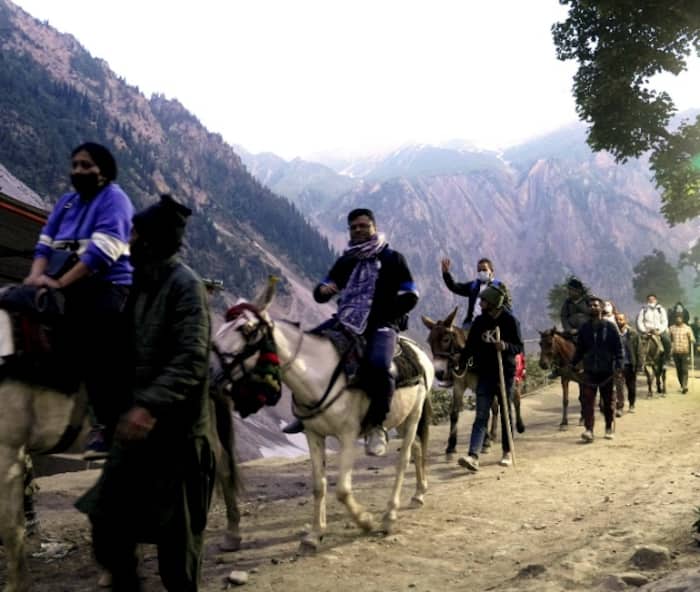 IN PICS: Amarnath Yatra Begins In Kashmir's Himalayas; 1st Batch Of ...