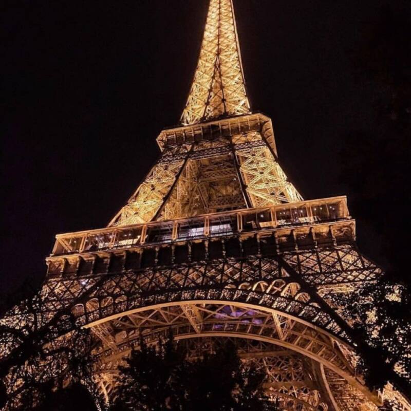10 Unbelievable Facts About The Eiffel Tower