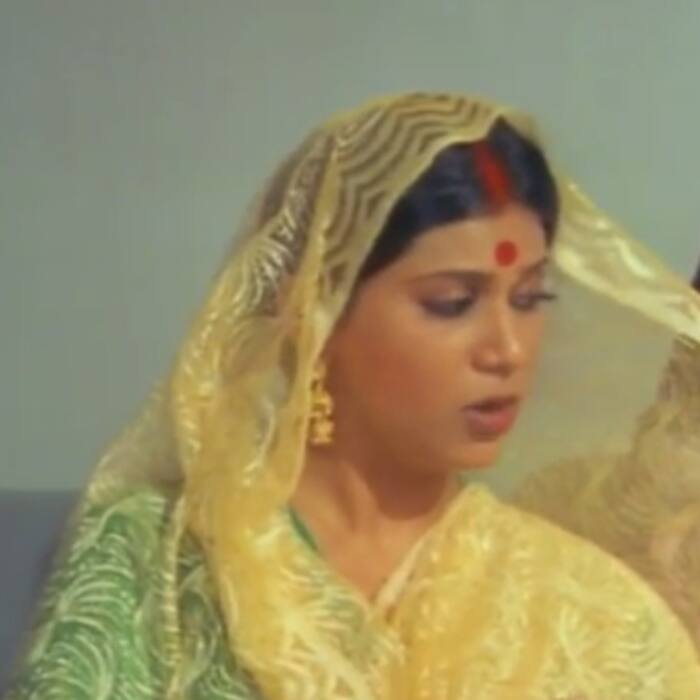 Gave a superhit film with Vinod Khanna, 'B grade' films ruined her career forever, never got ...