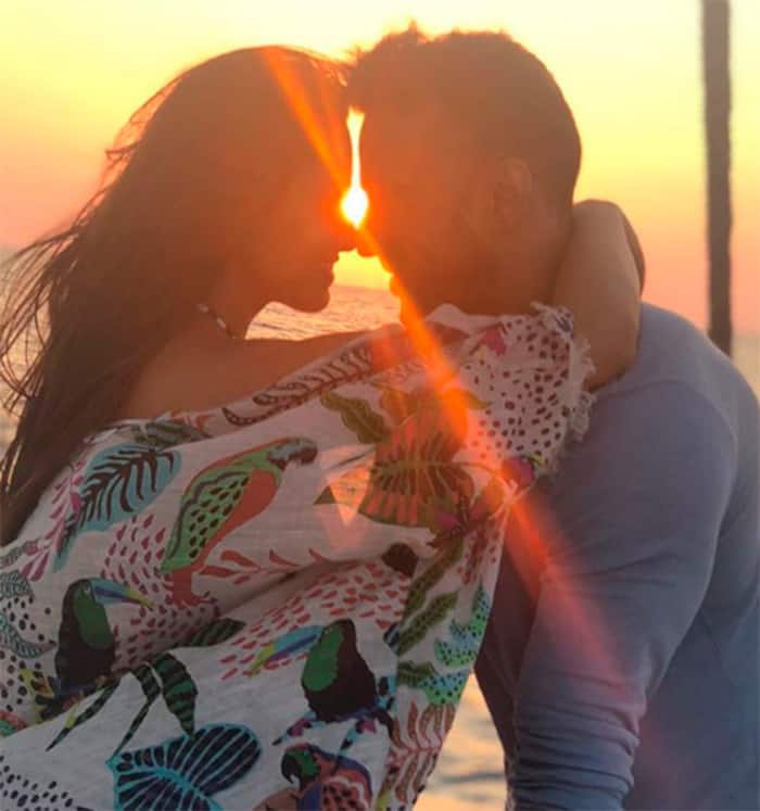 Naagin 3's Vish Khanna Aka Anita Hassanandani and Husband Rohit Reddy Give us Major Couple Goals ...