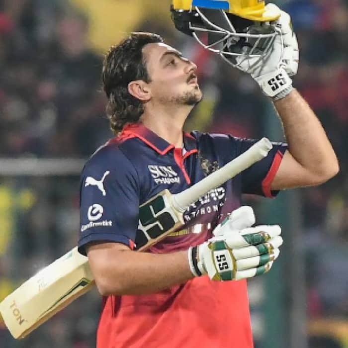 6, 6, 6, 6, 6, 6, 6, 6,...Star player from Kohli's RCB goes BERSERK ...