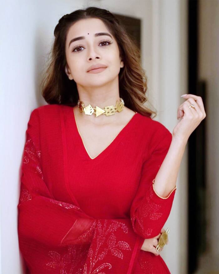 Tina Datta Effortlessly Slaying in a Deep Red Anarkali, Here’s Proof