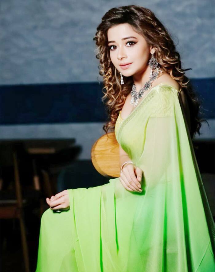 Tina Datta Looks Stunning
