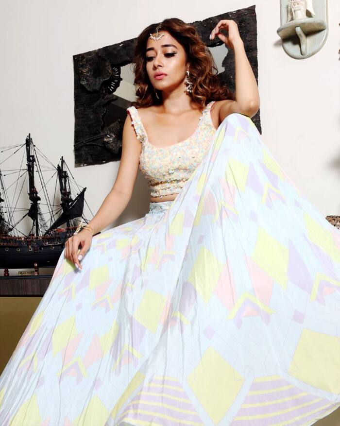 Tinaa Dattaa Sets Internet on Fire