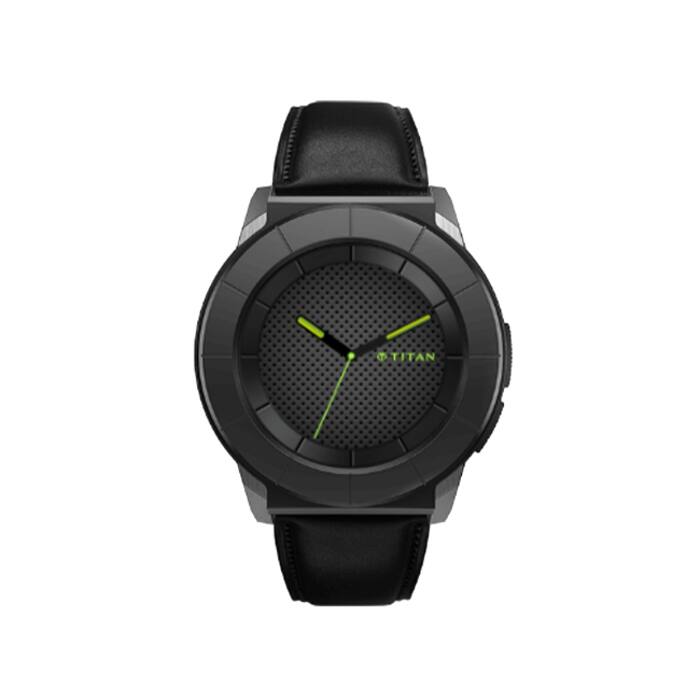 Titan Juxt Pro smartwatch launched: Check out its specifications and ...