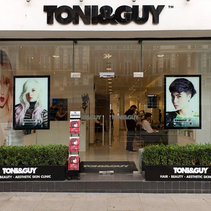 Favourite salons of top Bollywood celebs in Mumbai and Delhi!