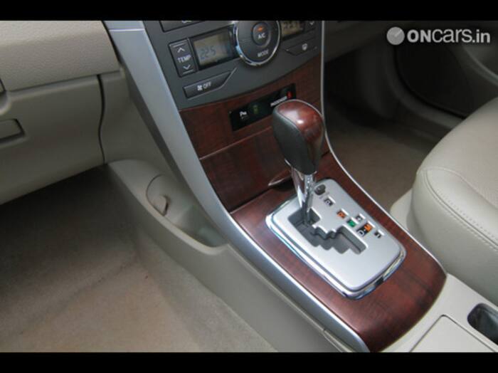 Toyota Corolla Altis Interior