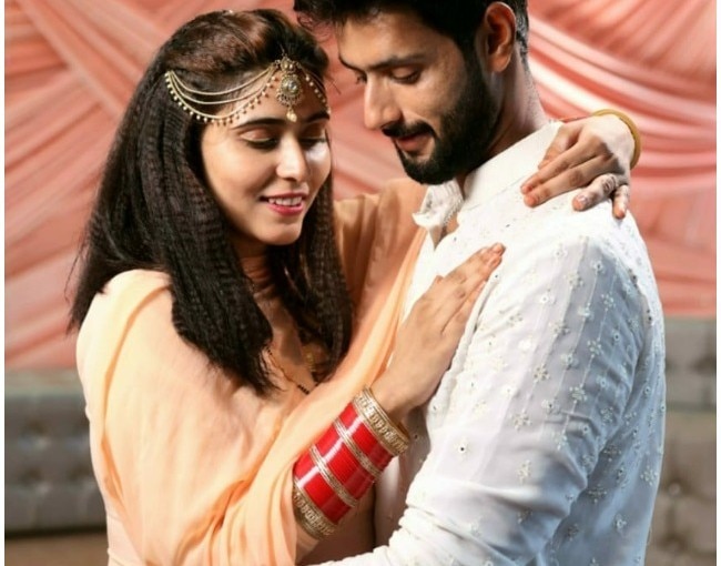 Shivam Dube-Anjum Khan PICS Will Make You Believe In Love