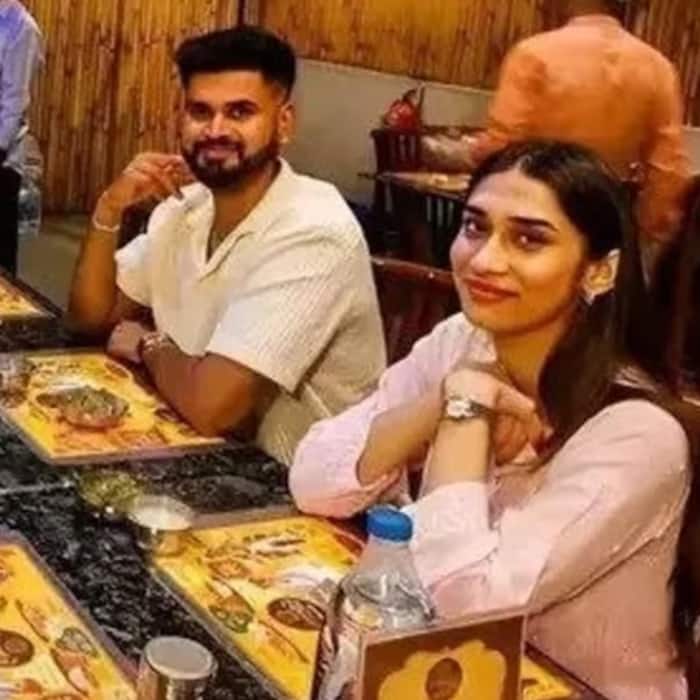 Shreyas Iyer has been linked with many women, one is said to be his girlfriend, her name is ...