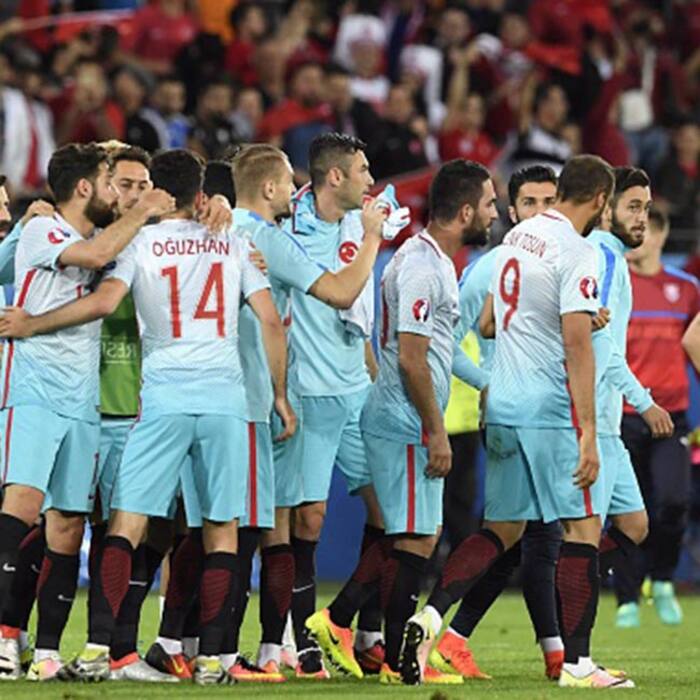 UEFA EURO 2016 Group D match: Check out in pics how Turkey sent Czech ...