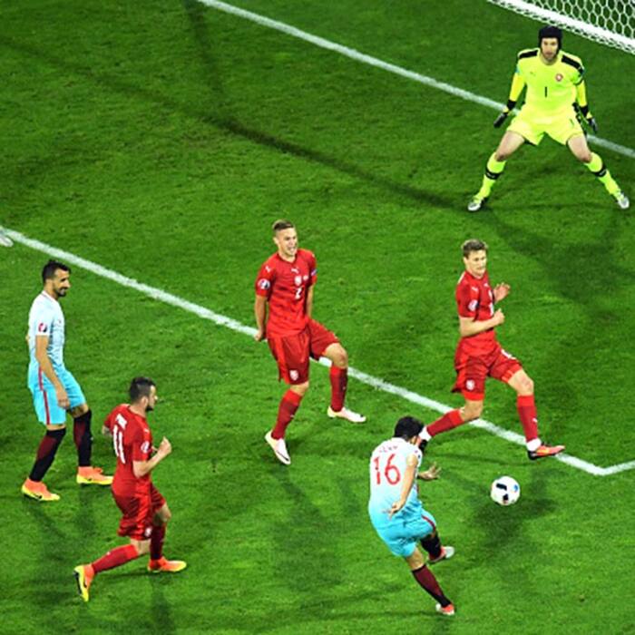 UEFA EURO 2016 Group D match: Check out in pics how Turkey sent Czech ...