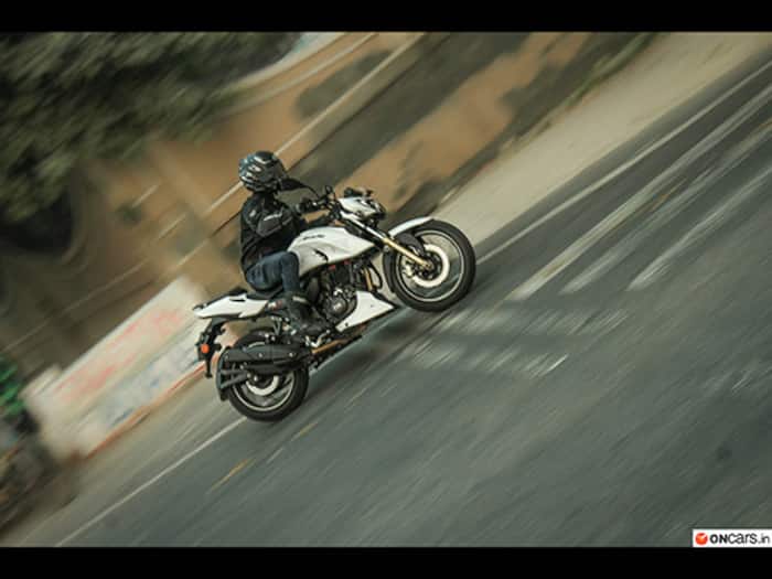 TVS Apache RTR 200 4V Photo Gallery