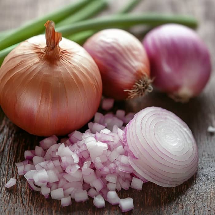Why does cutting onions make you cry? 7 reasons to know!