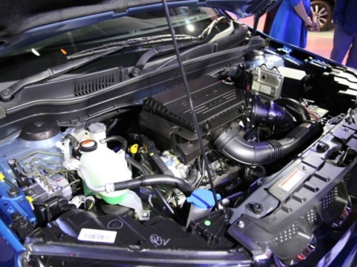 Maruti Vitara Brezza in Photos: Delhi Auto Expo 2016