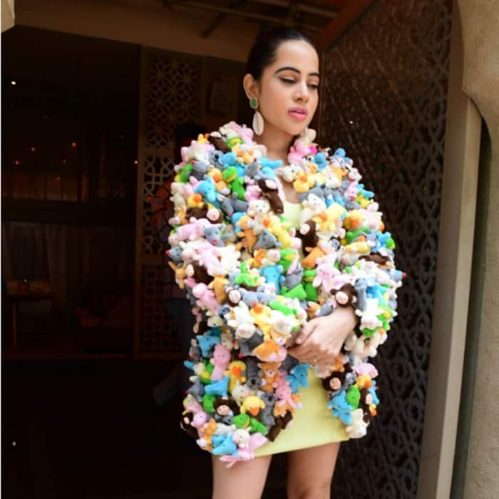 Urfi Javed looks her cutest in a teddy bear jacket