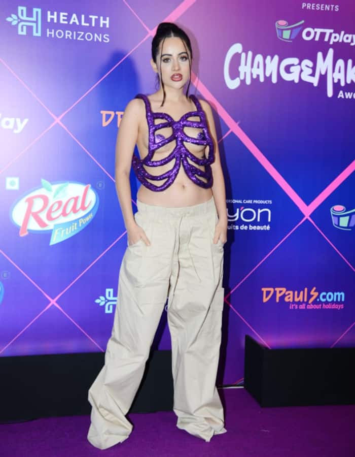 Urfi Javed Drops Another Jaw-Dropping Look in Sparkly Purple Rib Cage ...