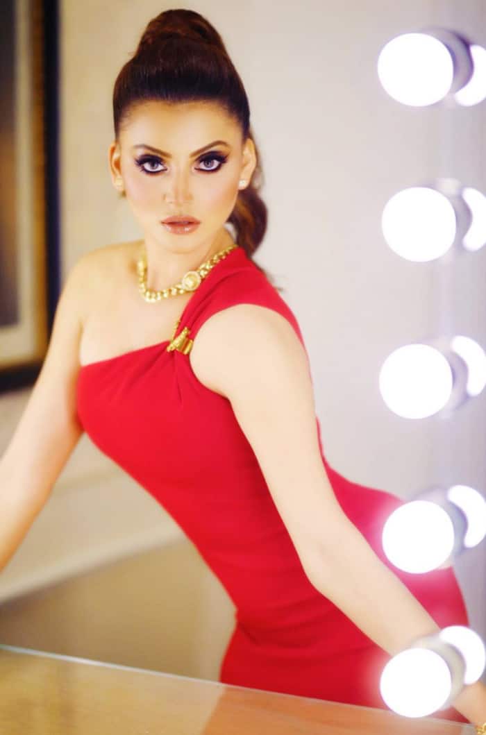 Urvashi Rautela slays with her super hot shoot