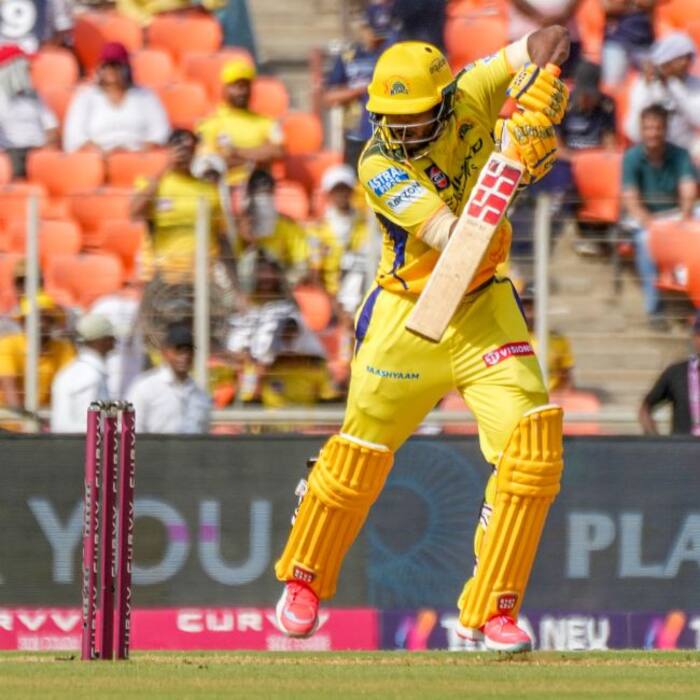 6, 6, 6, 6, 6, 6, 6, 6, 6, 6... 10 sixes, 12 fours, 119 in 37 balls, star player from Dhoni's ...