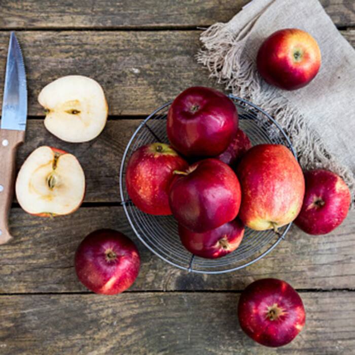 Here are 5 fruits packs that will give you glowing and flawless skin