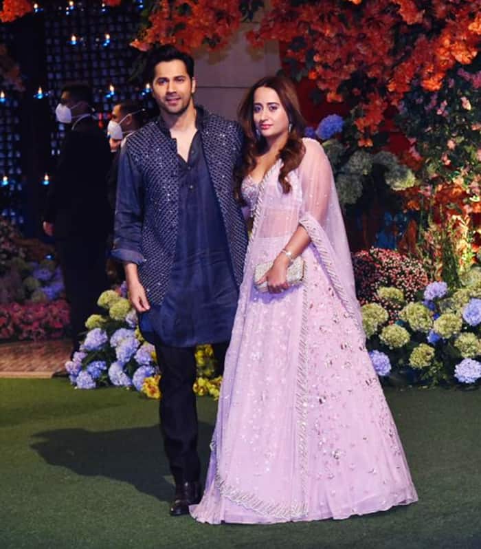 Radhika Merchant And Anant Ambani Get Engaged: Aishwarya Rai, Sachin ...