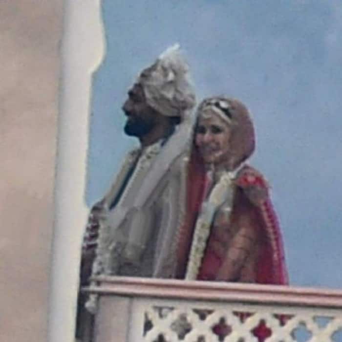Katrina Kaif – Vicky Kaushal’s First Wedding Photos: Mr. and Mrs ...