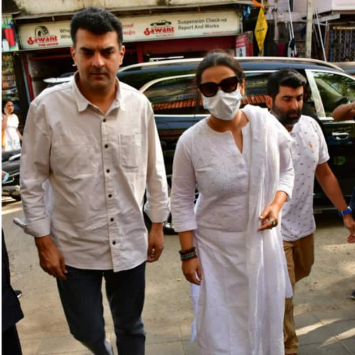 Deepika Padukone, Rani Mukerji, Vidya Balan And Others Pay Their Last ...