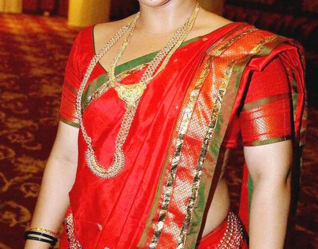 Vidya Balan in Marathi Look