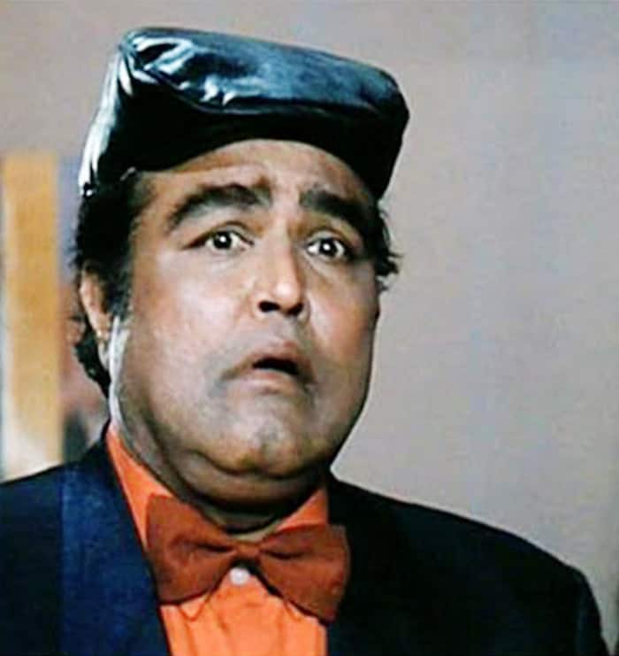 Veteran Actor Viju Khote Passes Away at 77, Bollywood Celebs Mourn