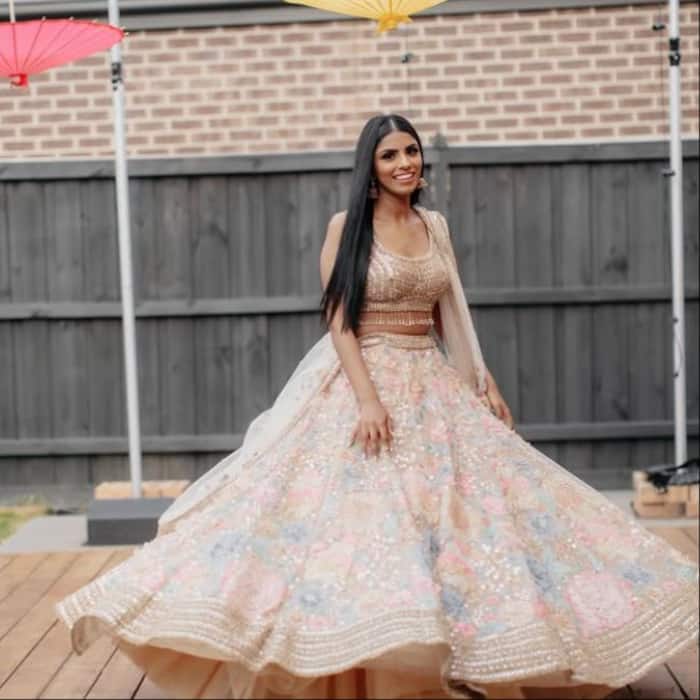 Meet Vini, she is Tamil-Brahmin wife of star cricketer, she works as ...