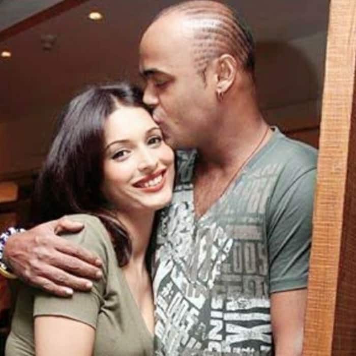 Did Vinod Kambli convert to Christanity due to wife Andrea Hewit? Fell ...