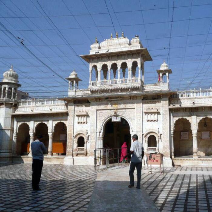 Shardiya Navratri 2017: Here are 9 Durga temples you must visit in India during Navratri
